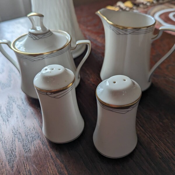 Nazca Peru Coasters Set of 4 With Holder. Nazca Lines Are a Group of ...