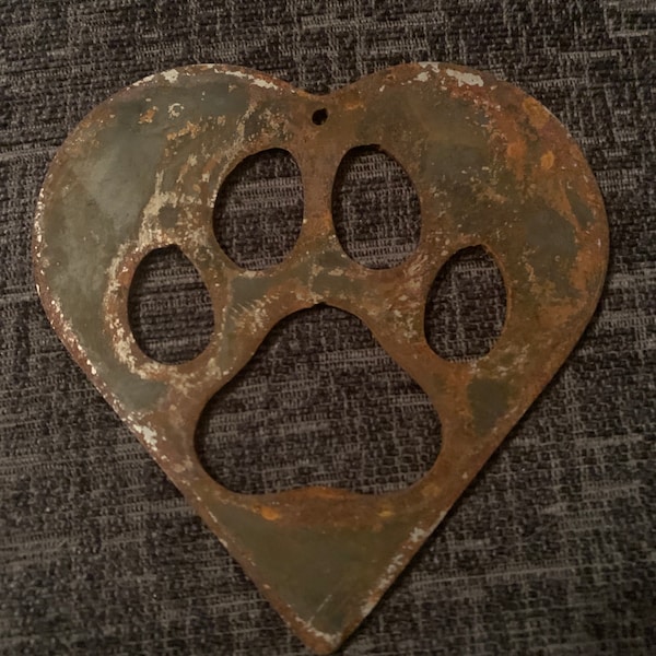 Rustic Rusty Metal Paw Print Love Heart Pet Dog Cat Memorial Gift ...
