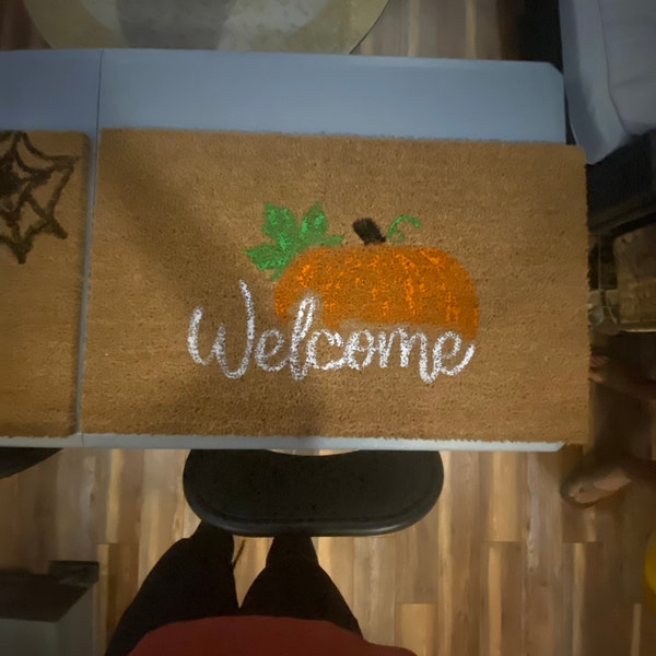 Spooky Season Doormat, Doormat Stencil, Halloween Stencil, Arts and ...