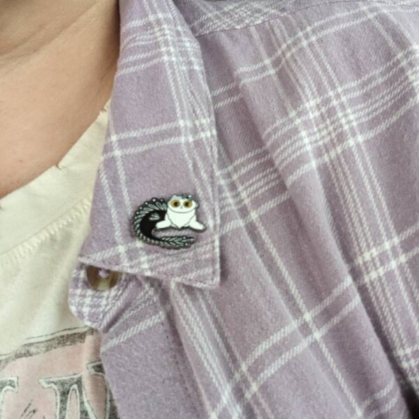 Interactive Slider Enamel Pin - Kitty-in-a-box Collection, Peekaboo Cat ...