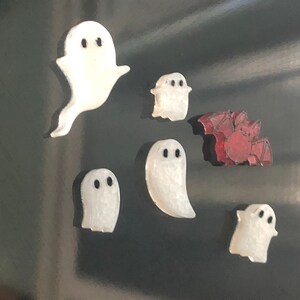 A Haunting of Ghosties Magnets Set of 5 or 10 Ghost - Etsy