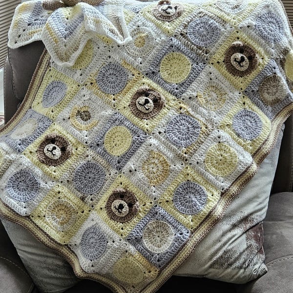 DMC Storage Box for Floss/embroidery Thread Bobbins 50 Free Bobbins ...