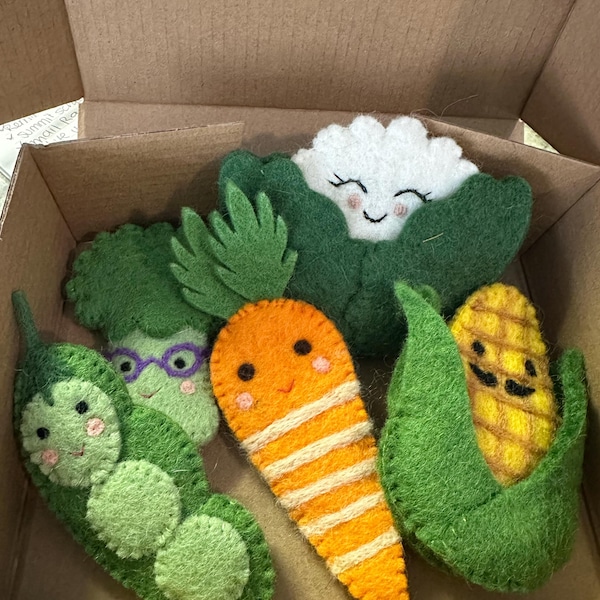 Felt Vegetables Finger Puppets Set, Felt Finger Puppets, Felt ...