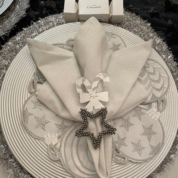 Christmas Place Name Settings Christmas Table Decorations Christmas ...