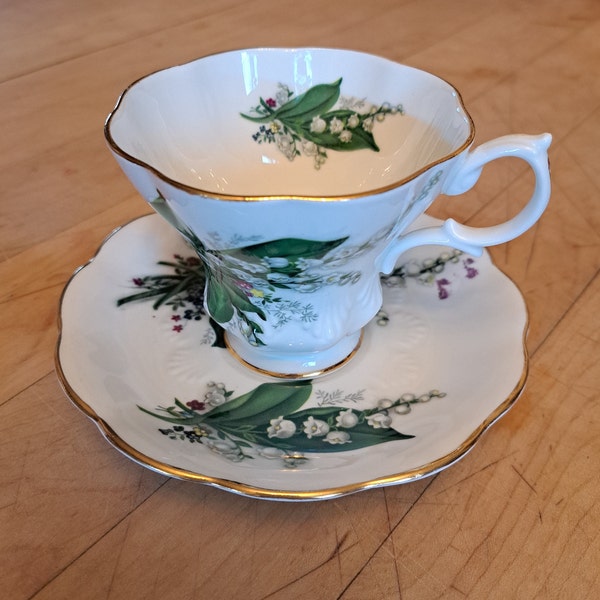Royal Albert Polka Dot Pink Teacup and Saucer, Bone China England ...