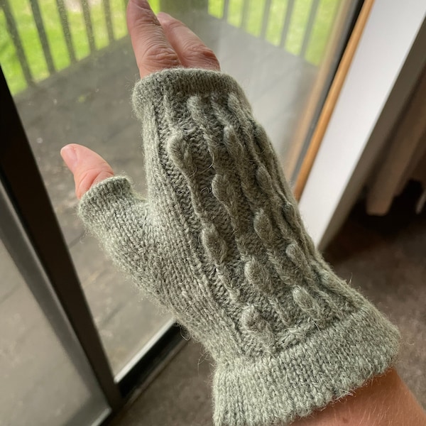 Quilt Mittens Knitting Pattern for Women, Roositud Technique, 2 Sizes ...