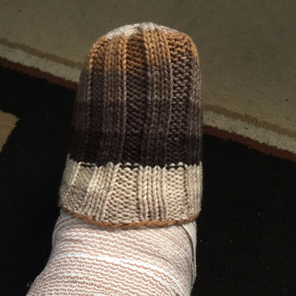 Post Foot Surgery Gift/foot Cast Comfort/get Well Gift/toe Warmer/ankle ...