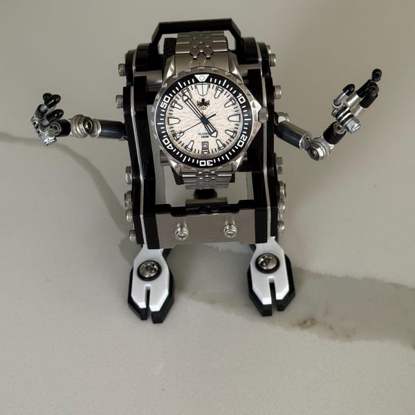 Handcrafted Robot Lamp: Fully Poseable Desk Light, Retro-steampunk ...