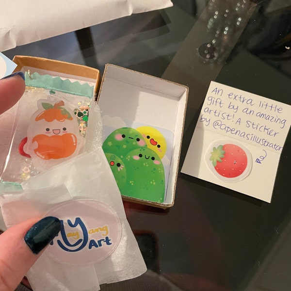 Cute Acrylic Keychain, Kawaii Frog Keychain, Bee Acrylic Charm, Snail ...