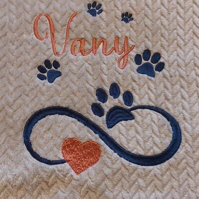 Celtic Wolf Machine Embroidery Design,wolf Embroidery Design 4 Sizes - Etsy