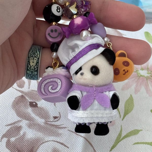 Calico Critters Baby Bakery Keychain | Sylvanian Families | Kawaii Cute ...