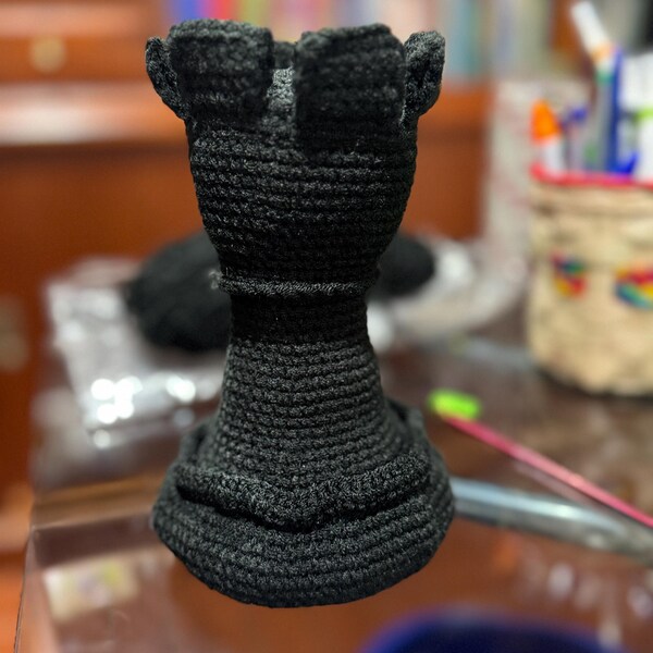 No Sew Chess Set Crochet Pattern – QUEEN, KING, Rook, Pawn, Knight ...