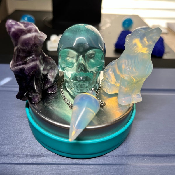 36 Stone, 2 Crystal Wolf Hand Carving, Quartz Crystal, Mineral Specimen ...