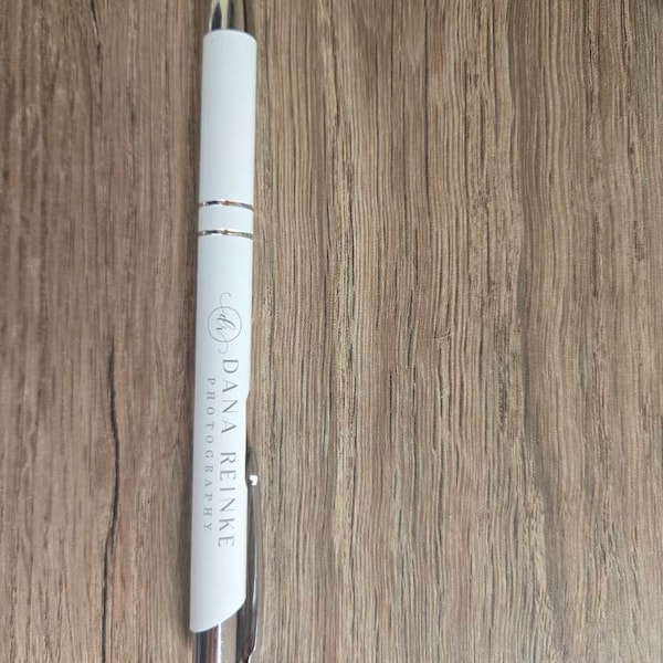 Wedding Pens | Custom & Engraved Name Favors for Guests, Bridal Party ...