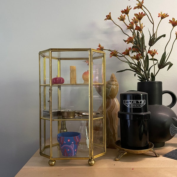 Vintage Brass Compact / Pick a Compact Vintage Makeup Compact Vtg Brass ...