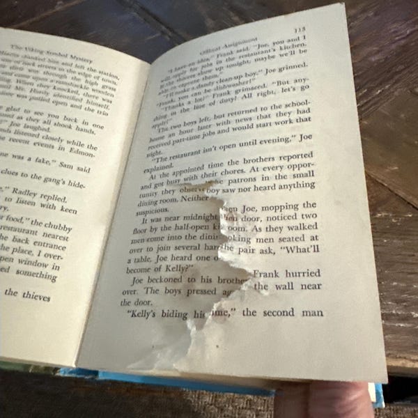 Little Red Hen by Lyn Calder Illustrated by Jeffry Severn 1988 A Golden ...