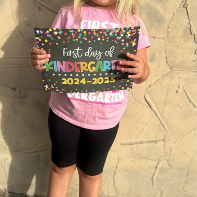 Welcome Back to School Sign Happy First Day of School It's Going to Be ...