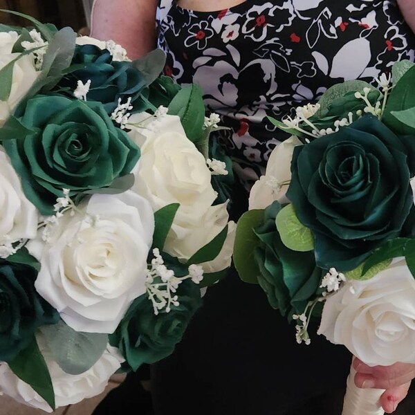 Emerald Green Bridal Bouquet: Hunter Green Roses, Eucalyptus & Baby's ...