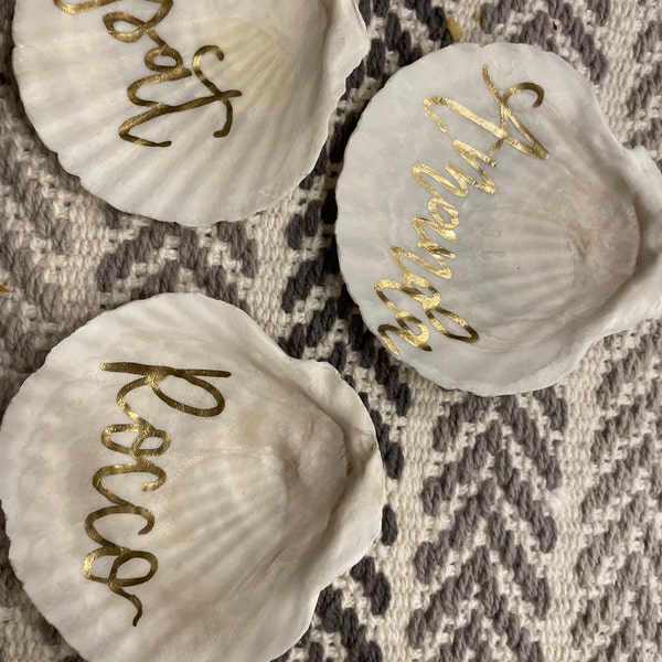 Seashells Ornament Handwritten Wedding Personalized Table Name Plates ...