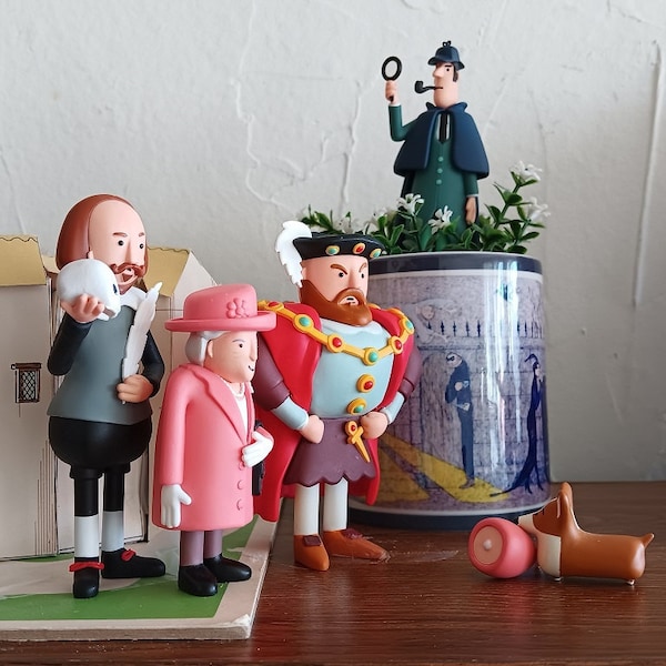 Sherlock - Collectable London Art Toy I Sherlock Holmes Souvenir ...