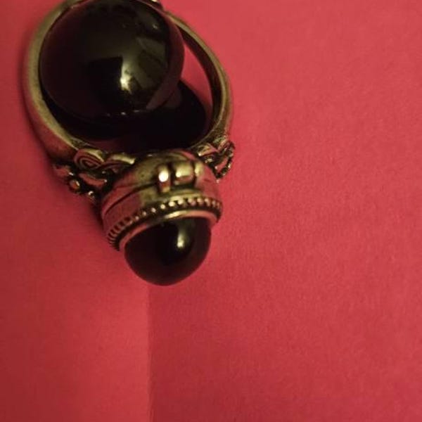 Crystal Rings, Natural Genuine Crystals, Adjustable Rings, Poison Ring ...