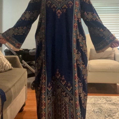 Palestinian Kaftan Thobe Thob Embroidery Black With Red Tatreez Stripes ...