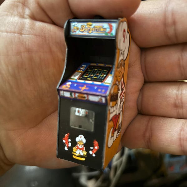 Donkey Kong Keychain Reproduction Arcade Game Video Game Arcade Cabinet ...