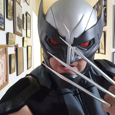 Wolverine Battle Armored Cowl Ver. 1 for Cosplay Yellow/blue - Etsy