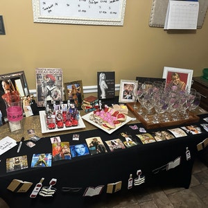 Alien Invasion Party Decor, Alien Invasion Cupcake Toppers 12, Confetti ...