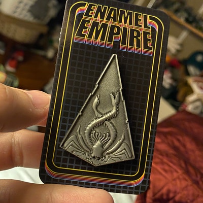 Chimera Thrawn Emblem Pin - Etsy