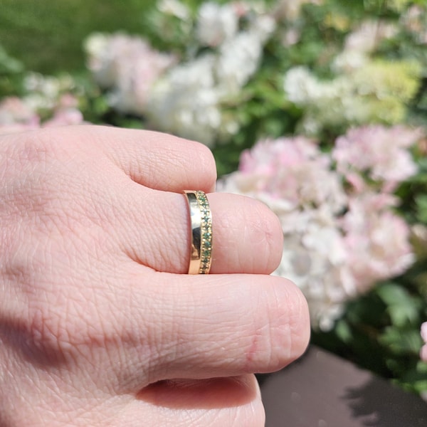 18K Solid Gold Men Wedding Ring - Etsy