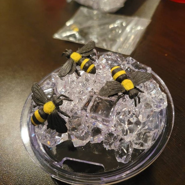 MINIATURE Bumble Bee Figurine Insect Animal Mini Figure Terrarium ...