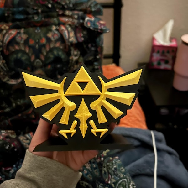 The Legend of Zelda Controller Stand | Desk Organizer | Office Decor ...