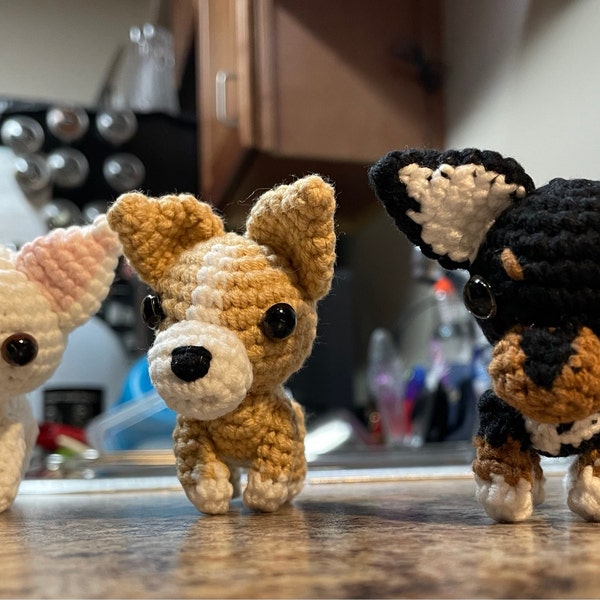 Crochet Mini Dog Amigurumi: Chihuahua, Labrador, Schnauzer, Corgi, Pug ...