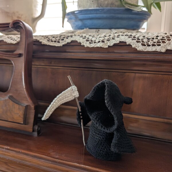 Mini Baguette Crochet Pattern PDF – Cute Bread Amigurumi With Chef Hat ...
