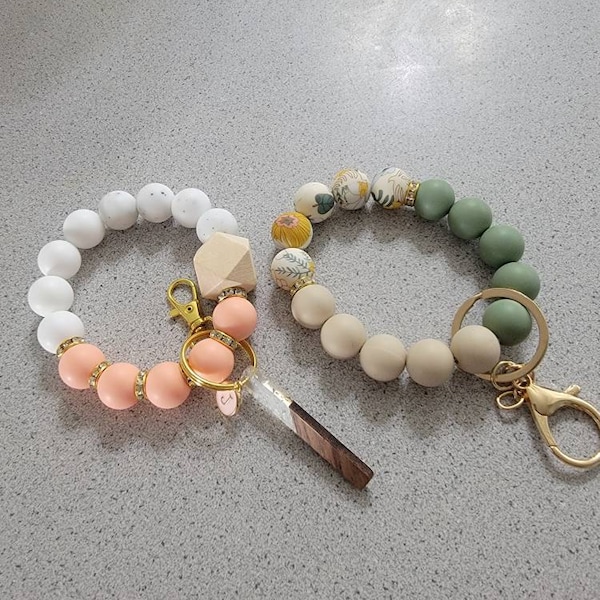 Rose Flower Wristlet Keychain Silicone Bangle Key Wristlet Boho Beaded ...