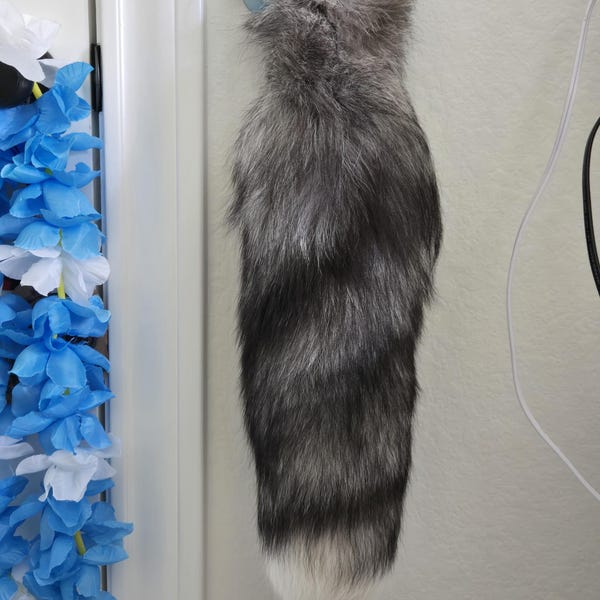 Eco Friendly Frost/indigo Fox Tails - Etsy