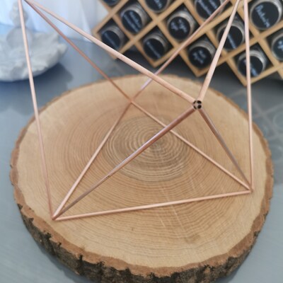 Pyramid Wedding Centerpiece, Geometric Table Decor, Table Number Holder ...