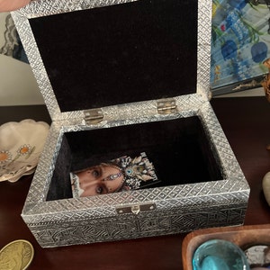 One Day at A Time Alcoholics Anonymous AA Chip Holder Wood Bookmark God ...