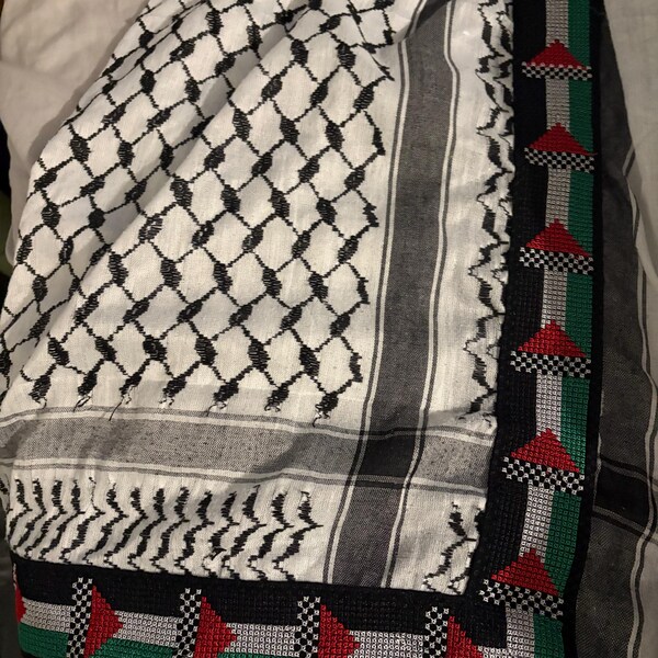 Original Kufiya From Palestine | Colored | Kuffeyeh, Kufiya, Hatta ...
