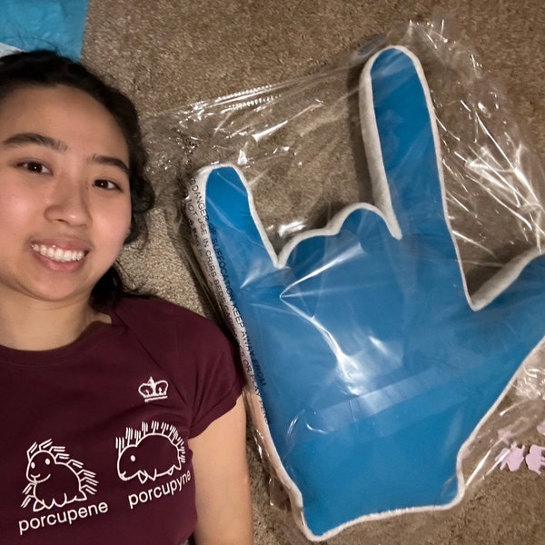 ILY Wall Art I Love You Hand Shape // Light-weight for Simple Hanging ...