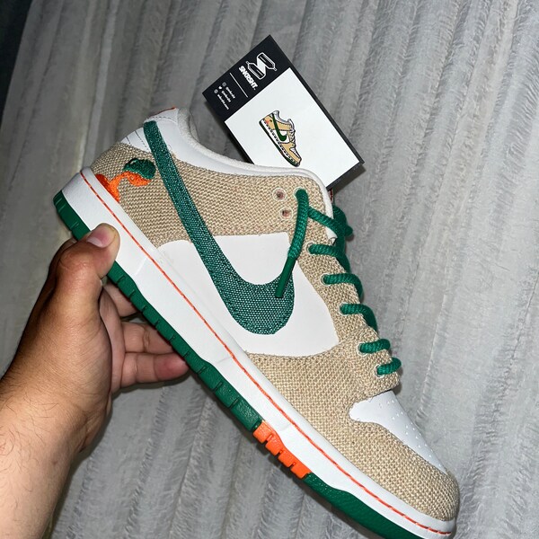 Got ‘em Sneaker Pin - Etsy