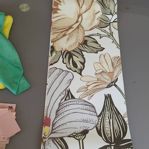 Madelyn Flowers Wallpaper, Removable Peel and Stick Wallpaper ...