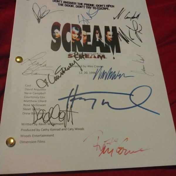 Scream Movie Signed Screenplay Autographed: Wes Craven, Courtney Cox ...