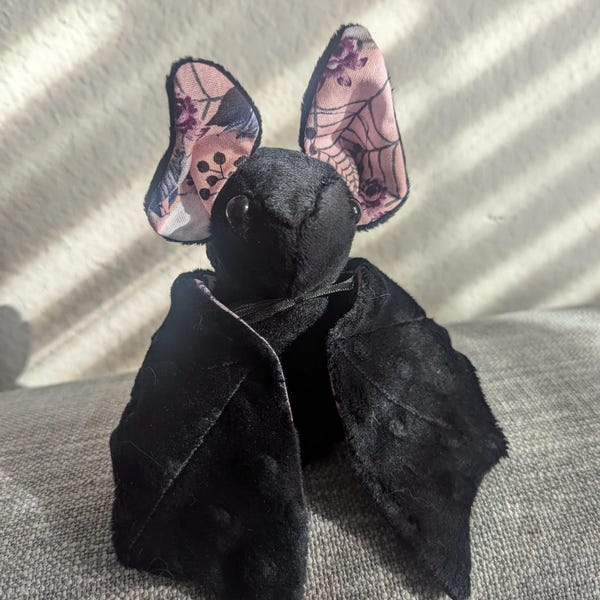 Bat Plush | Bat | Plushie | Stuffed Animal | Beezeeart Bat | Halloween ...