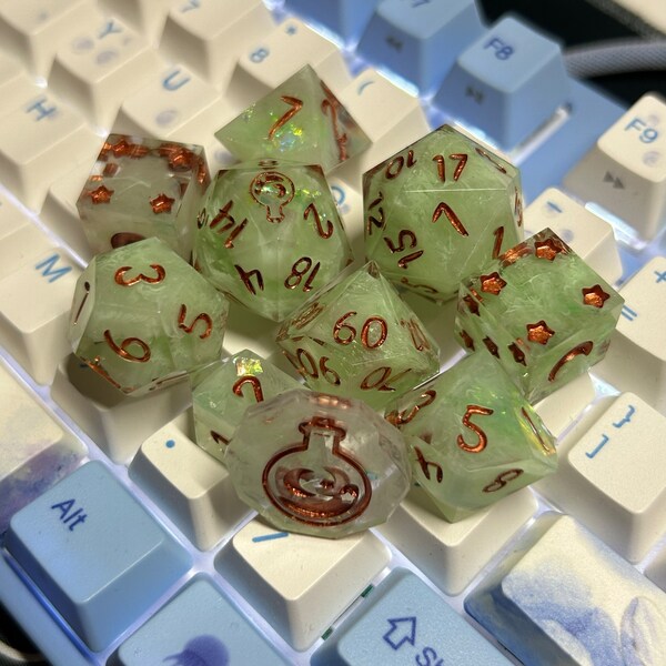 Purple and Teal, Advantage Dice Set With Matching Potion Bottle ...