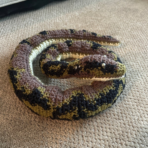 Ball Python Amigurumi Crochet Pattern, Betty the Realistic Plush Snake ...