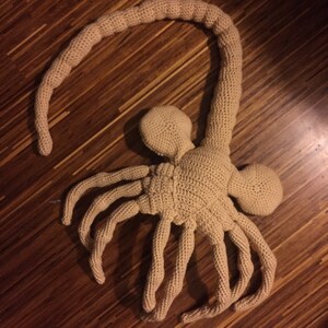 Facehugger Crochet Pattern - Etsy
