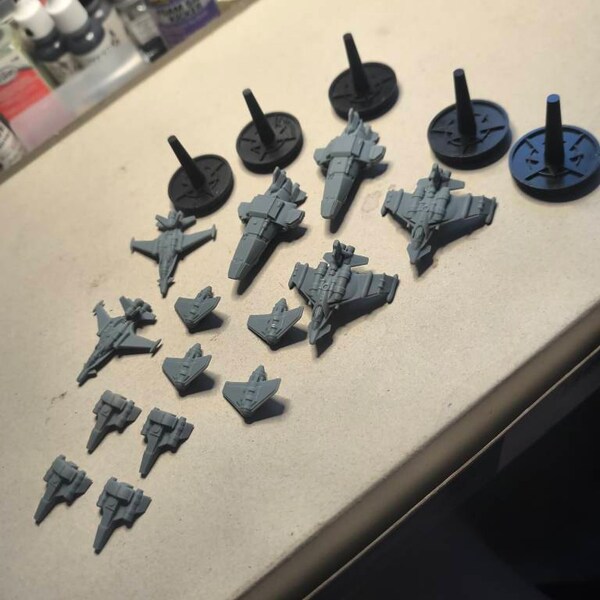 Exeter- Tramp Freighter: Starship Miniature for Starfinder, A Billion ...