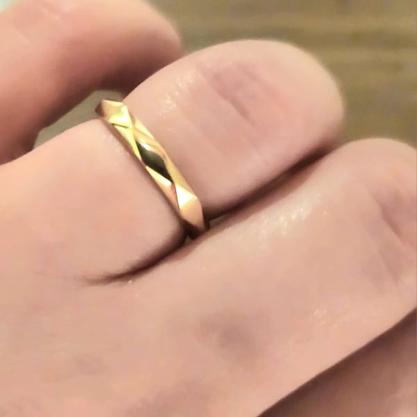 14k Solid Gold Vintage Patterned Band Ring, Geometric Faceted Ring ...